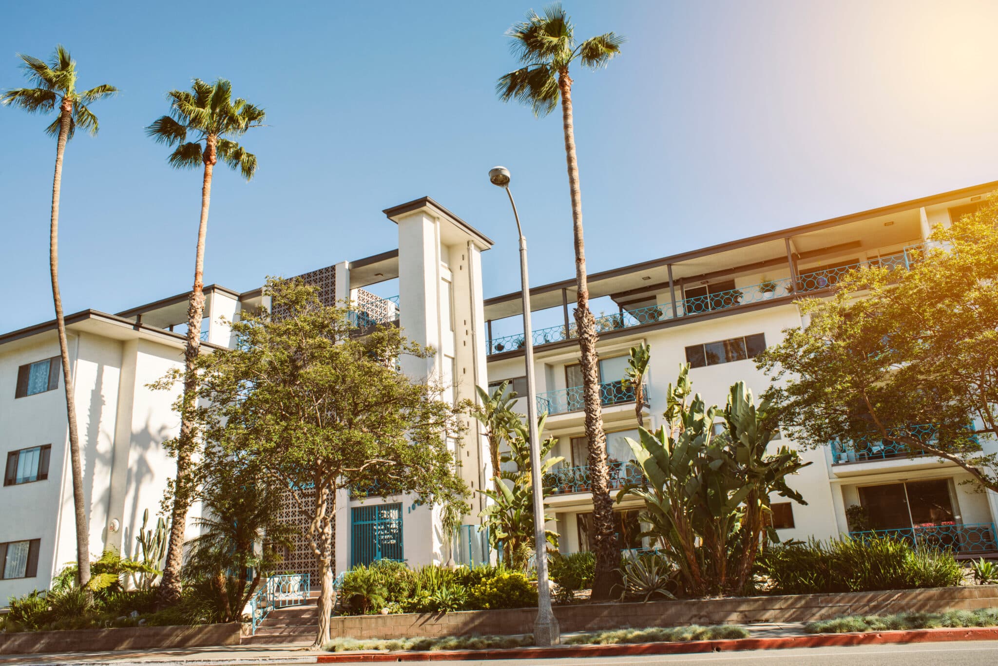 Real Estate Syndication Structures: An Investor's Guide | FNRP