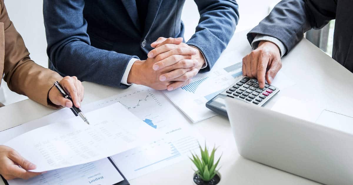 The Hurdle Rate in Private Equity Explained | FNRP